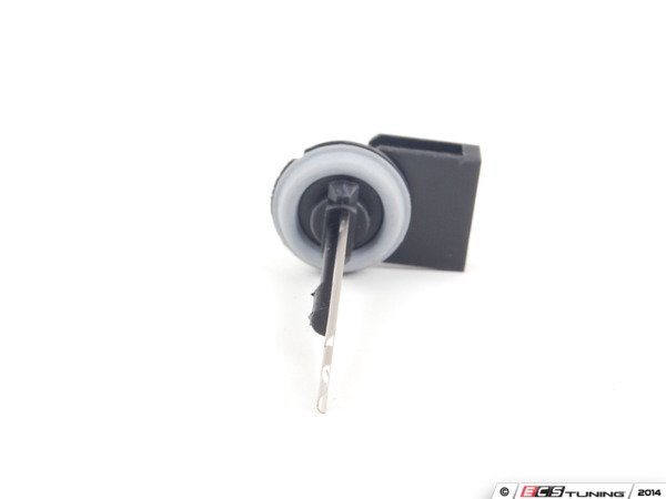 Genuine Volkswagen Audi - 6Q0820539 - Temperature Sensor (6Q0 820 539)