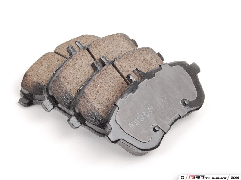 ECS News - Brake Service Kits for your Mercedes-Benz W204 C300