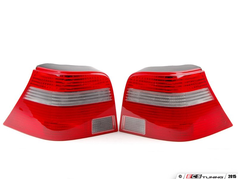 ECS News - VW MKIV R32 Tail Light Options