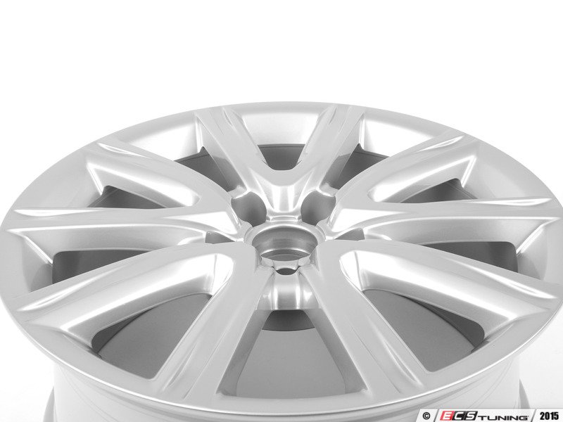 Genuine Volkswagen Audi - 4G0601025BF - 18" V-Split 10-Spoke Wheel ...