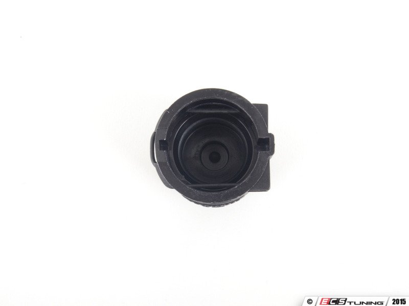Genuine Volkswagen Audi - 4D0133335 - coolant sealing cap (4D0 133 335)