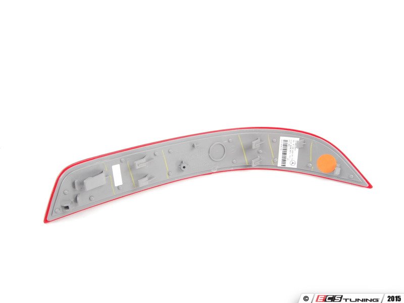 Genuine Mercedes Benz - 1648200974 - REAR REFLECT