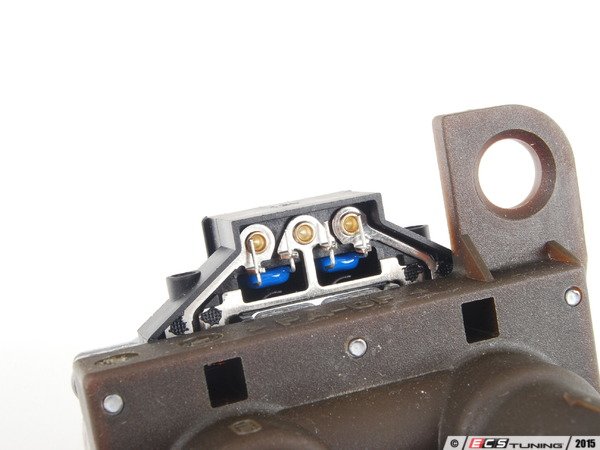 Genuine Mercedes Benz - 0018303284 - ACC Dual Valve