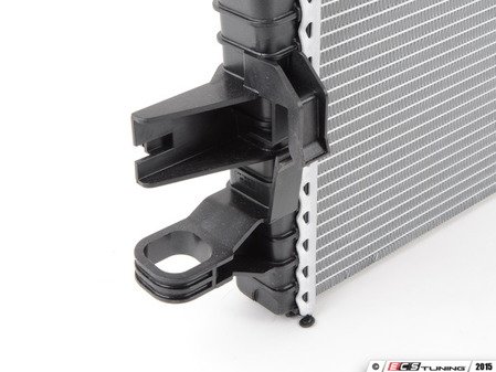 Genuine Volkswagen Audi - 7P0121253A - Radiator (7P0 121 253 A)