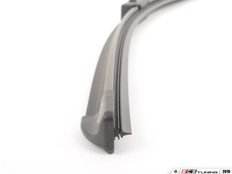 Genuine Mercedes Benz - 2128201900 - Wiper Blade Set