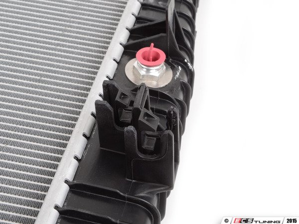 Genuine Mercedes Benz - 0995004603 - Radiator