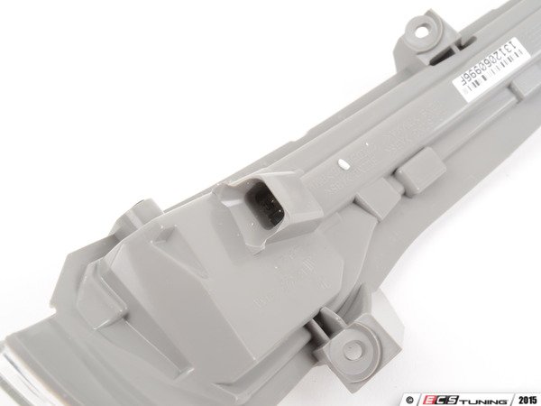 Genuine Mercedes Benz - 0999060243 - ADD. TURN SIGNAL LAMP