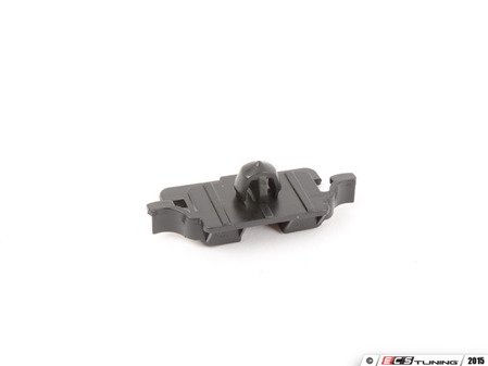 Genuine Volkswagen Audi - 8H0853909 - CLIP - (NO LONGER AVAILABLE) (8H0 ...