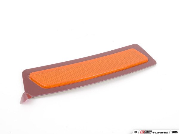 Genuine BMW - 63147847205 - Front bumper reflector - left (63-14-7-847-205)