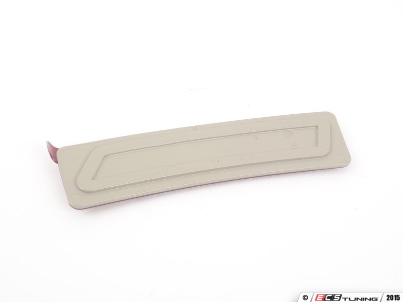 Genuine BMW - 63147847205 - Front bumper reflector - left (63-14-7-847-205)