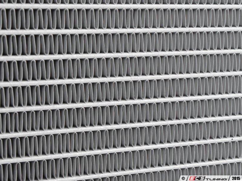 Genuine BMW - 17118615426 - Radiator (17-11-8-615-426)