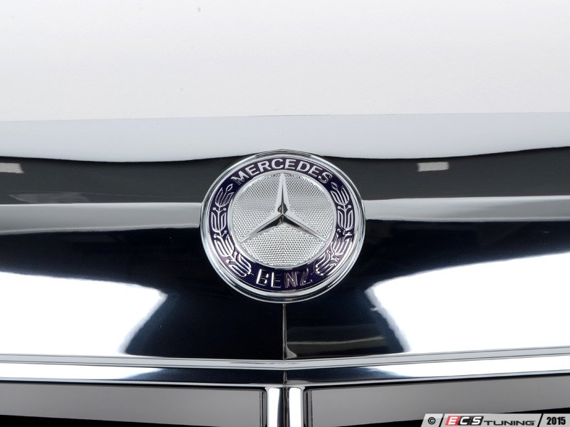 Genuine Mercedes Benz - 22188004839040 - Radiator Grille Assembly