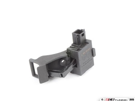 Genuine Mercedes Benz - 2096800184 - FASTENER