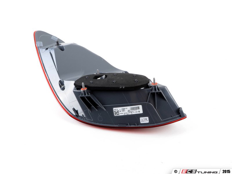 Genuine Mercedes Benz - 2059061457 - REAR LAMP COMBINATION