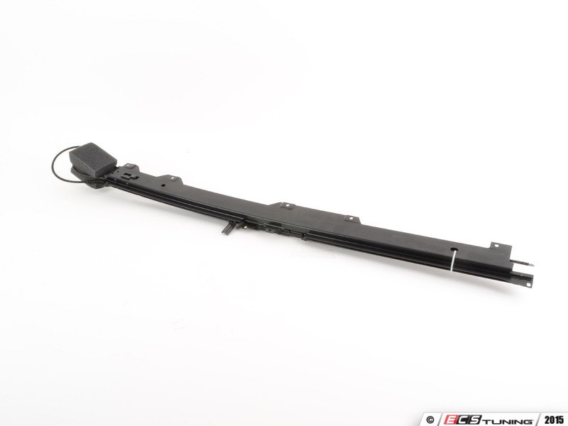 Genuine Mercedes Benz - 2117800158 - GUIDE