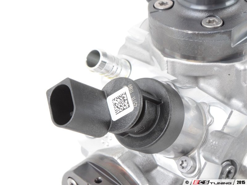 Genuine Porsche - 95811031500 - HIGH-PRESSURE PUMP F