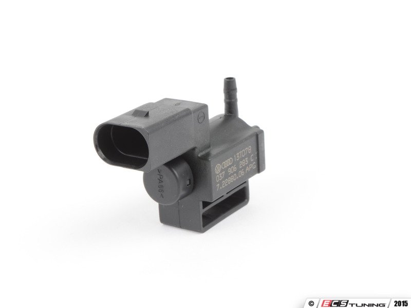 Genuine Porsche - 95560512330 - CHANGE-OVER VALVE