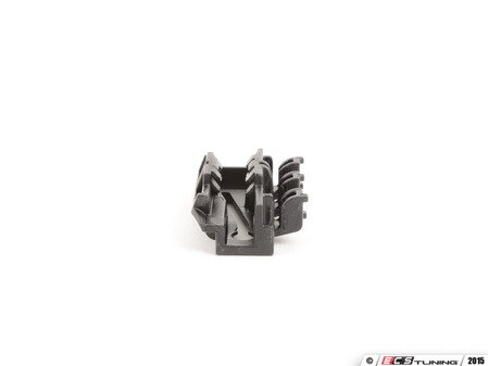 Genuine BMW - 51137238257 - F10 Roof clip - bottom (51-13-7-238-257)