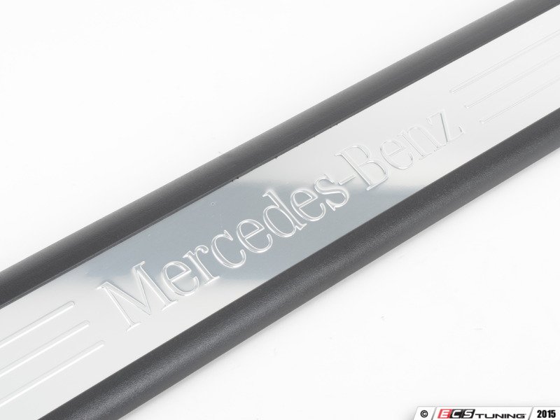 Genuine Mercedes Benz - 16468033359051 - RAIL