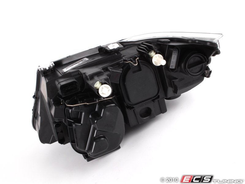 Genuine BMW - 63117202578 - Halogen Headlamp - Right (63-11-7-202-578)