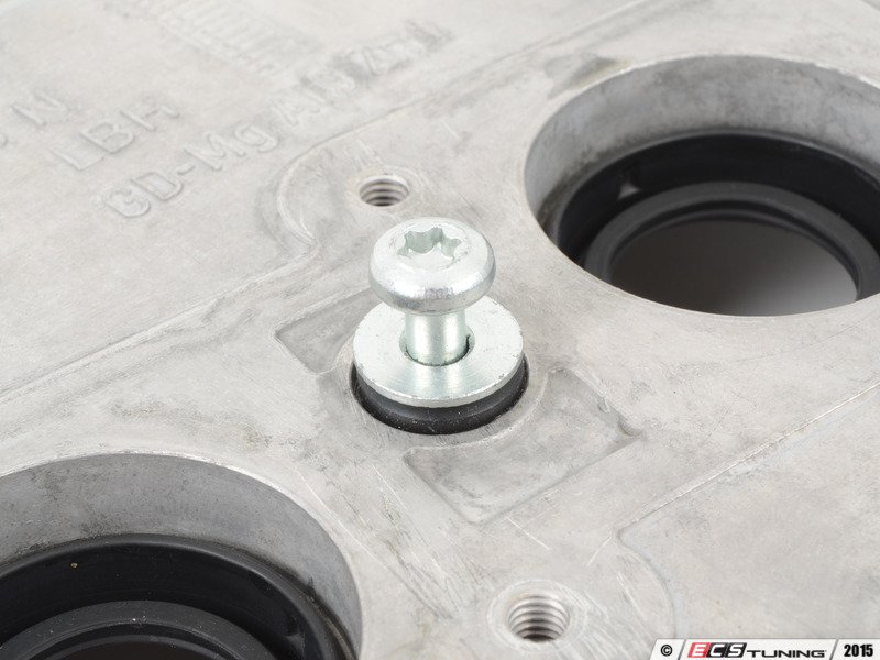 Genuine Volkswagen Audi - 077103471P - Valve Cover - Left (077 103 471 P)