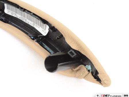 Genuine BMW - 51416970168 - E70 X5 Beige Front Door Pull Trim - Right ...