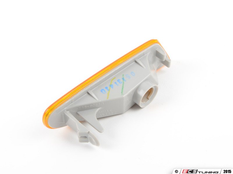 TYC - 2208200121 - Side Marker Assembly - Left