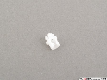 Genuine Mercedes Benz - 0039885078 - CLIP