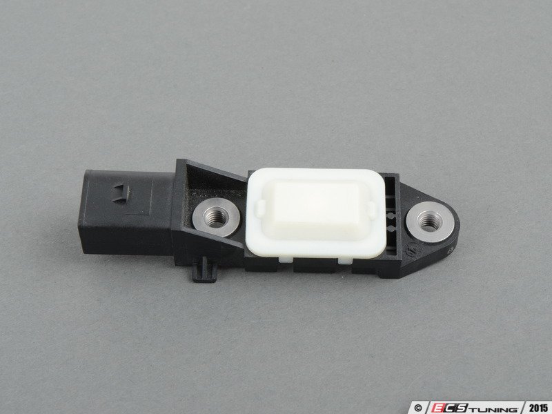 Genuine Mercedes Benz - 0038212851 - SENSOR