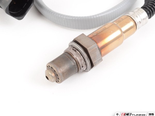 Genuine BMW - 11787523435 - Oxygen Sensor - Rear Manifold (11-78-7-523-435)