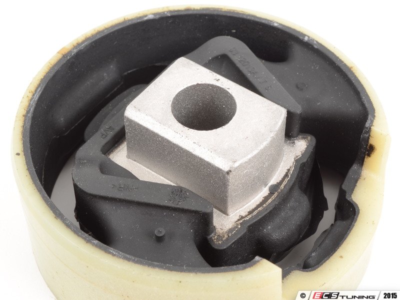 Genuine Volkswagen Audi - 5Q0198037 - Dogbone Subframe Mount repair kit ...