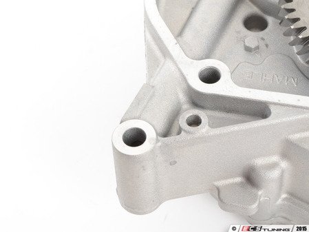 Genuine BMW - 11417610378 - Oil Pump (11-41-7-610-378)