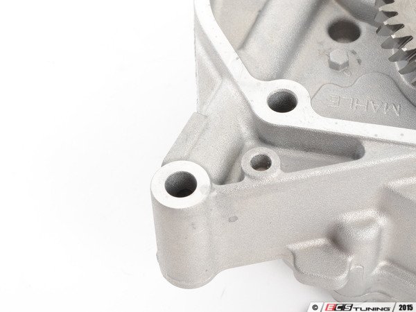 Genuine BMW - 11417610378 - Oil Pump (11-41-7-610-378)