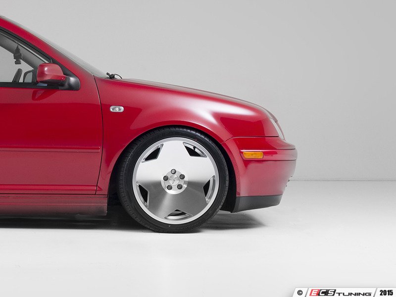 ECS News - VW MK4 Jetta VR6 24v ECS Wheel Options