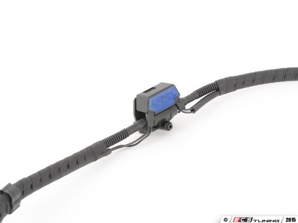 Genuine BMW - 61667367464 - NOZZLE ARRAY WINDOW WASHING (61-66-7-367-464)