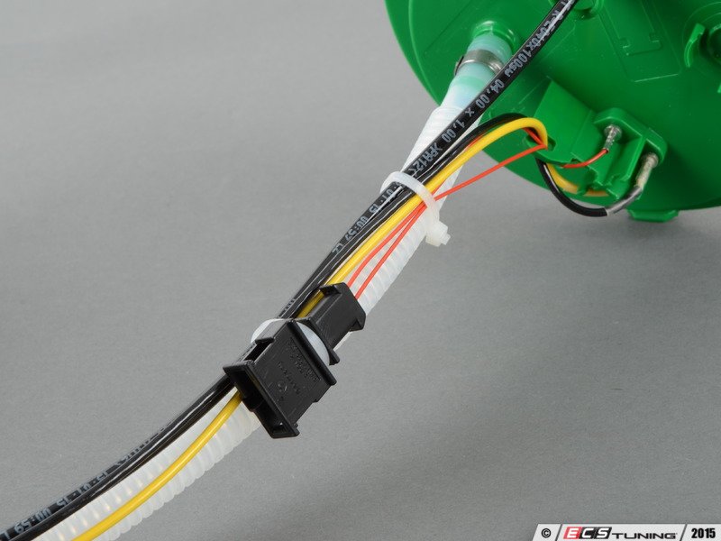 Genuine BMW - 16117194000 - Fuel pump - right (16-11-7-194-000)