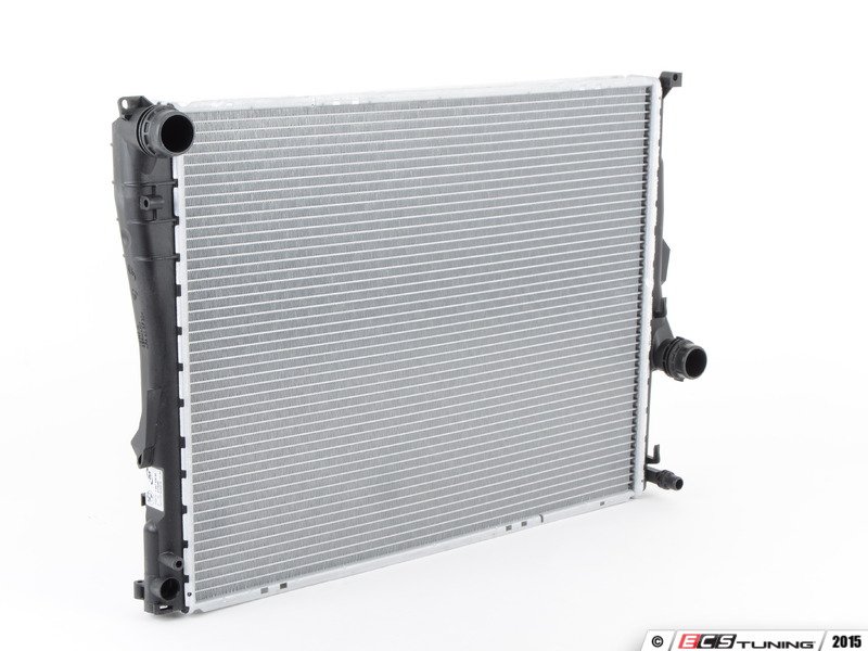 Genuine BMW - 17117551635 - Radiator (17-11-7-551-635)