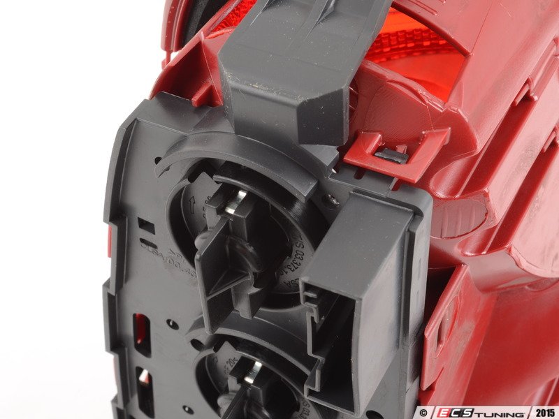 Genuine MINI - 63217255914 - Rear Taillight - Right (63-21-7-255-914)