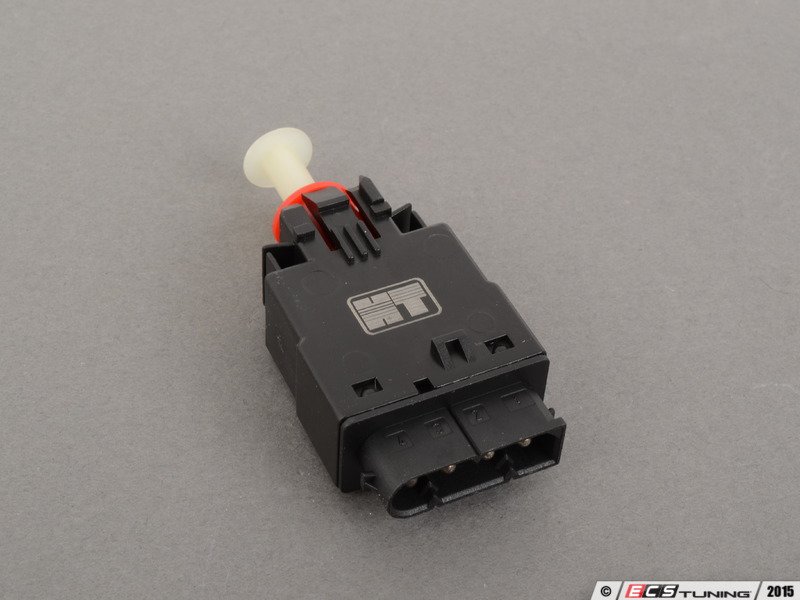 Hamburg Tech - 61318360417 - Brake Switch - 4 Prong
