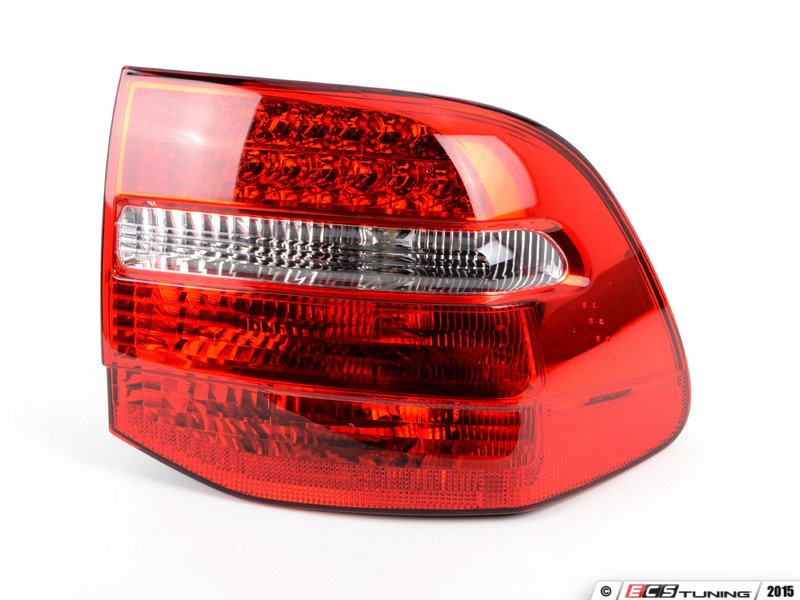 Genuine Porsche - 95563148811 - TAIL LIGHT HOUSING R