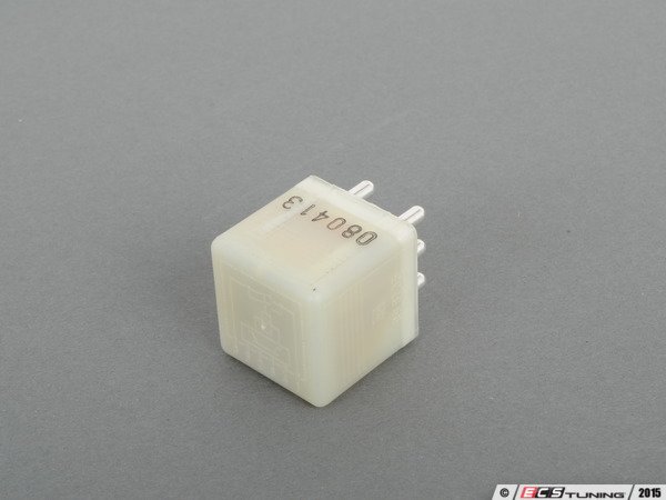 Genuine Mercedes Benz - 0015427819 - RELAY - (NO LONGER AVAILABLE)