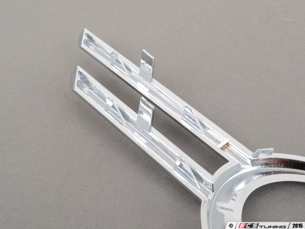 Genuine Mercedes Benz - 2118851174 - CHROMIUM COV