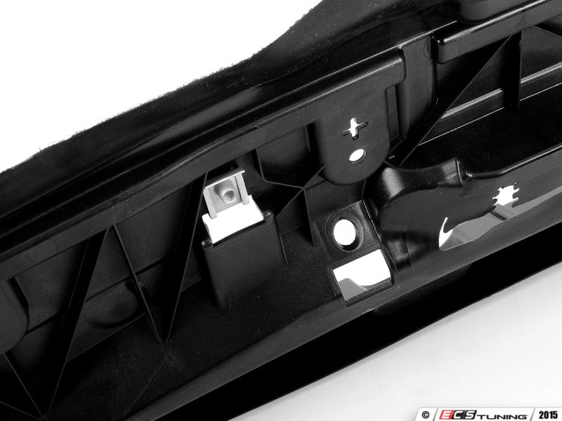 Genuine BMW - 51748054117 - Upper radiator air duct (51-74-8-054-117)