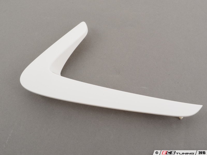 Genuine BMW - 51747381993 - Side Fender Grille - left (51-74-7-381-993)