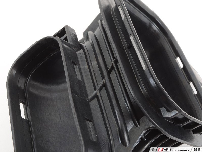 Genuine BMW - 13717613157 - Air Channel (13-71-7-613-157)