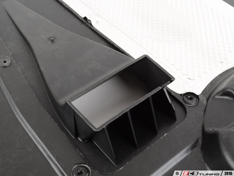 Genuine Mercedes Benz - 2465200223 - COVER F ENGINE COMP. BM