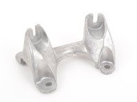 Genuine BMW - 22326795972 - Transmission Supporting Bracket (22-32-6 ...