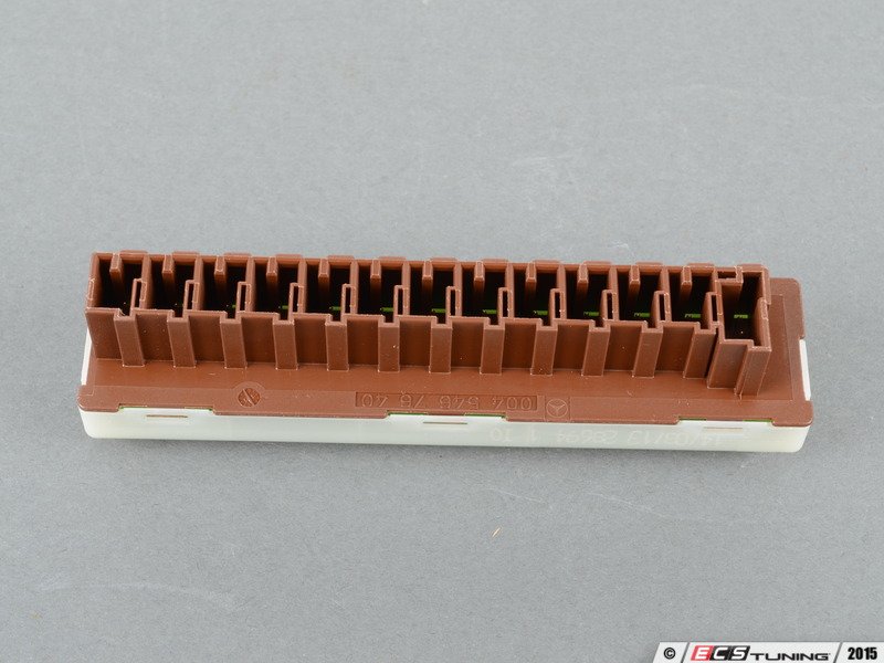 Genuine Mercedes Benz - 0045467640 - DISTRIBUTOR