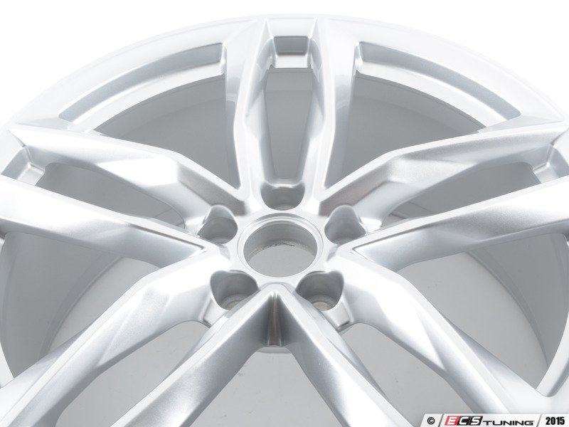 Genuine Volkswagen Audi - 4G9601025M - WHEEL (4G9 601 025 M)