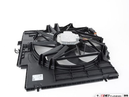 Genuine BMW - 17427601176 - Engine Cooling Fan Assembly (17-42-7-601-176)